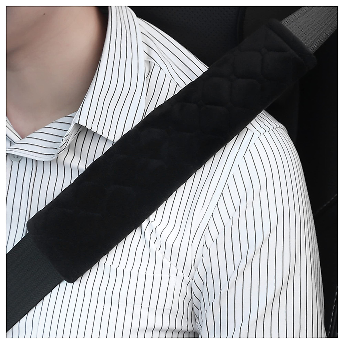 Turcee 2 PCS Auto Seatbelt Covers Soft Seat Belt Cushion,Anti-Friction for a Comfortable Driving,Car Accessories for Men/Women/Kid,Fit with All Cars and Backpacks (Black)