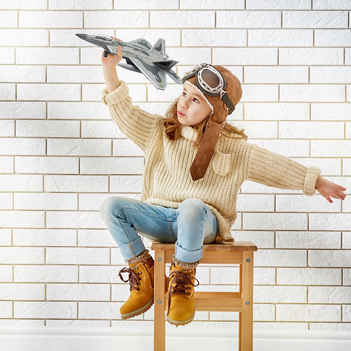 OTONOPI Fighter Jet Toy F-22 Raptor Fighter Bomber Aircraft Diecast Army Fighting Jet 1/100 Airplanes Model with Lights and Sounds for Kids