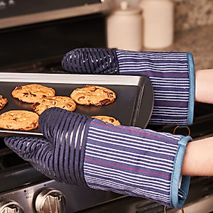 NAUTICA Home - Kitchen Oven Mitts with Silicone Grip, Heat Resistant up to 500 Degrees F, Cotton Potholders for Cooking, Set of 2, Navy 2-Way Stripes