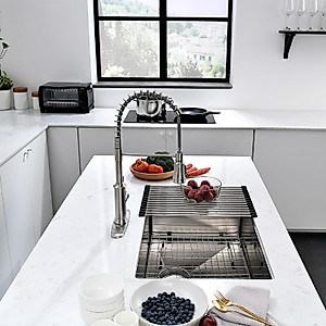 EcoChannels Undermount Kitchen Sink, 32 x 19 Inch Sink Kitchen 16 Gauge Stainless Steel Large Kitchen Sinks Single Bowl