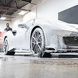 GYEON Quartz Foam - Car Pre Wash Chemical - Ceramic Coating Maintenance - Thick Foam Suds - Perfect for Foam Cannon - Concentrated Pre Wash Remove Loose Dirt and Grime - Great Addition to Car Wash Kit