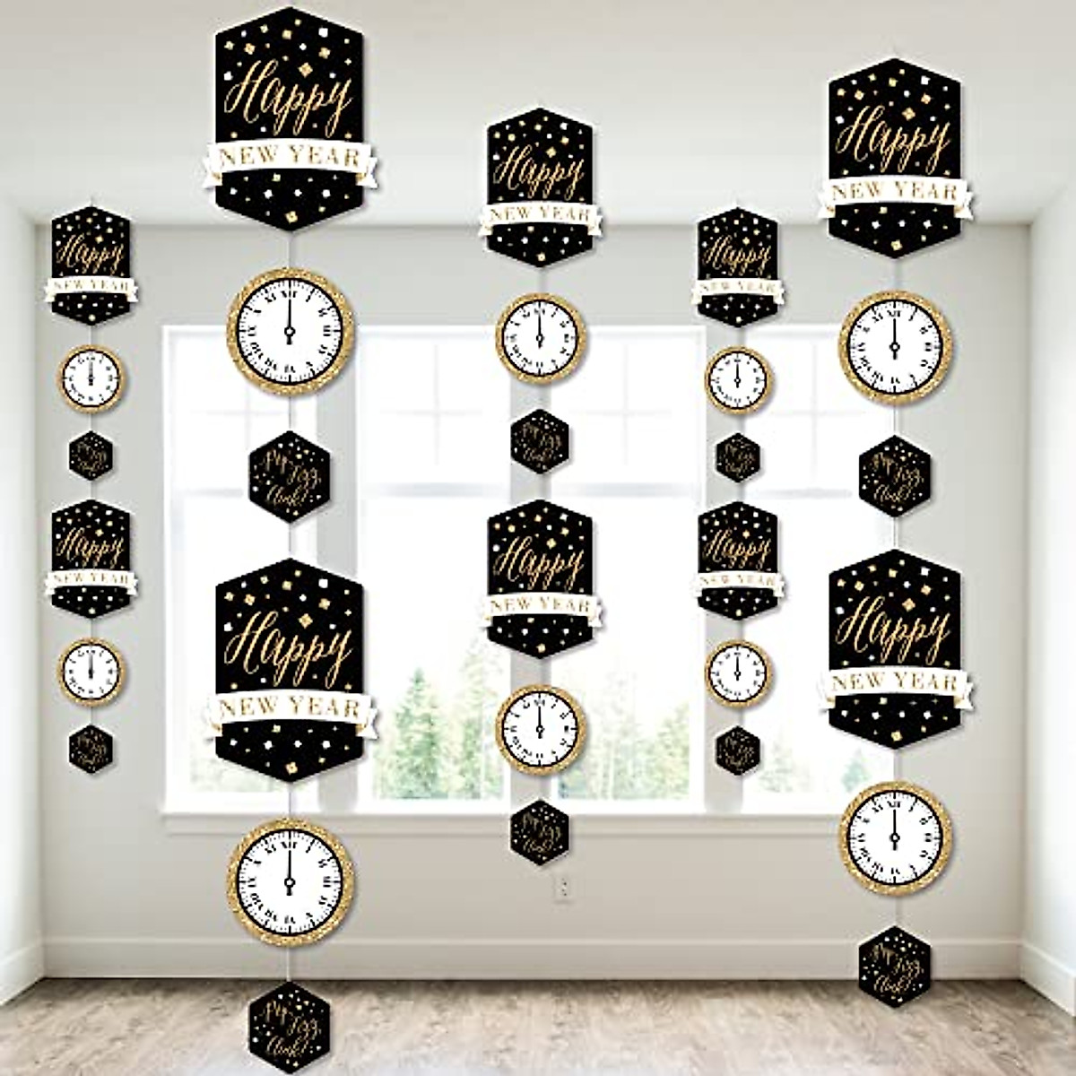 Big Dot of Happiness New Year’s Eve - Gold - New Years Eve Party DIY Dangler Backdrop - Hanging Vertical Decorations - 30 Pieces