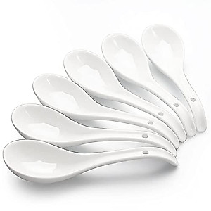 Asian Soup Spoons, YFWOOD 6.75 inch Ceramic Chinese Soup Spoons, White Large Japanese Soup Spoons for Ramen Pho Wonton Soup Dumpling Miso, Set of 6