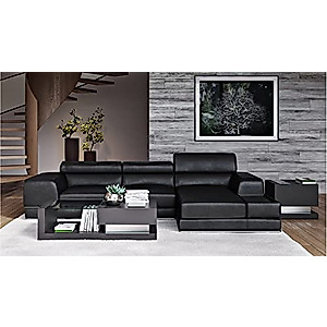 Zuri Furniture Encore 122" Right-ChaiseModern Sectional - Full Grain Leather in Black