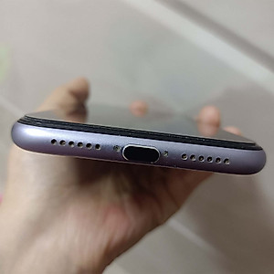 Medsuo 4pcs Black Anti Dust Plugs Protects Charging Dust Cover Compatible with iPhone 11, 12, Pro, Max/X/XS/XR, 7, 8 Plus, iPad Mini/Air