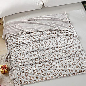 SOCHOW Flannel Fleece Leopard Print Throw Blanket, Lightweight Super Soft Cozy Plush Blanket, 50 × 60 Inches Brown Leopard