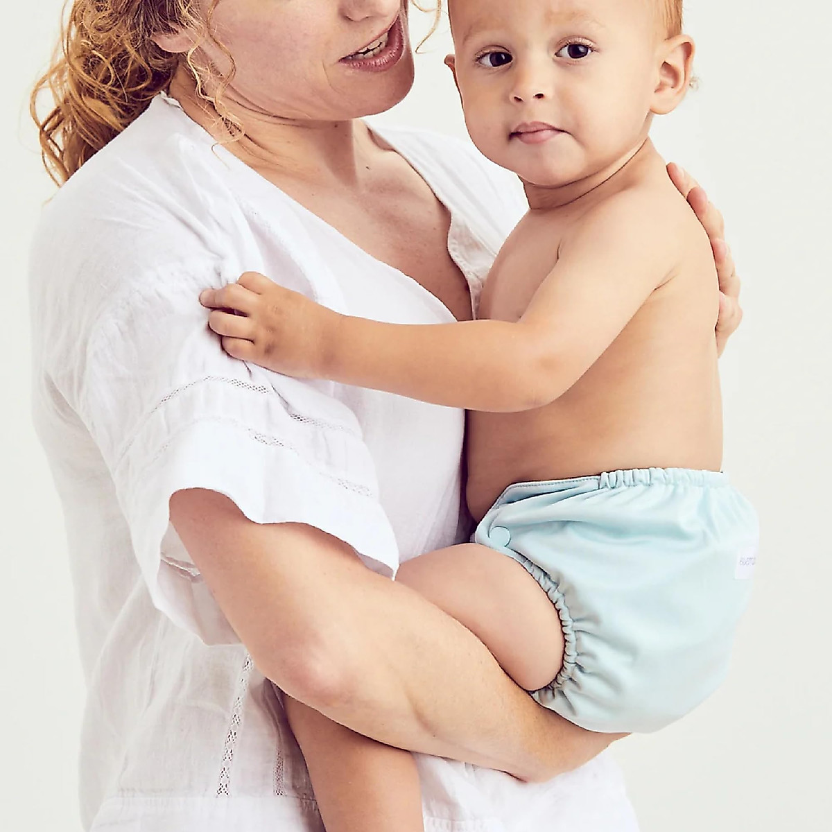 Esembly Cloth Diaper Outer, Swim Diaper, Waterproof Cloth Diaper Cover, Leak-Proof and Breathable Layer Over Prefolds, Flats or Fitteds, Reusable Diaper with Snap Closure - Size 1 (7-17lbs), Mist