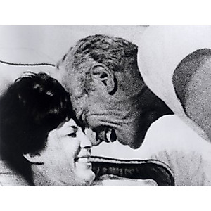 John Cassavetes: Five Films (Shadows / Faces / A Woman Under the Influence / The Killing of a Chinese Bookie / Opening Night / A Constant Forge) (The Criterion Collection) [Blu-ray]