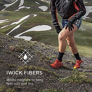 Feetures Unisex High Performance Cushion Crew Sock (Large, White)