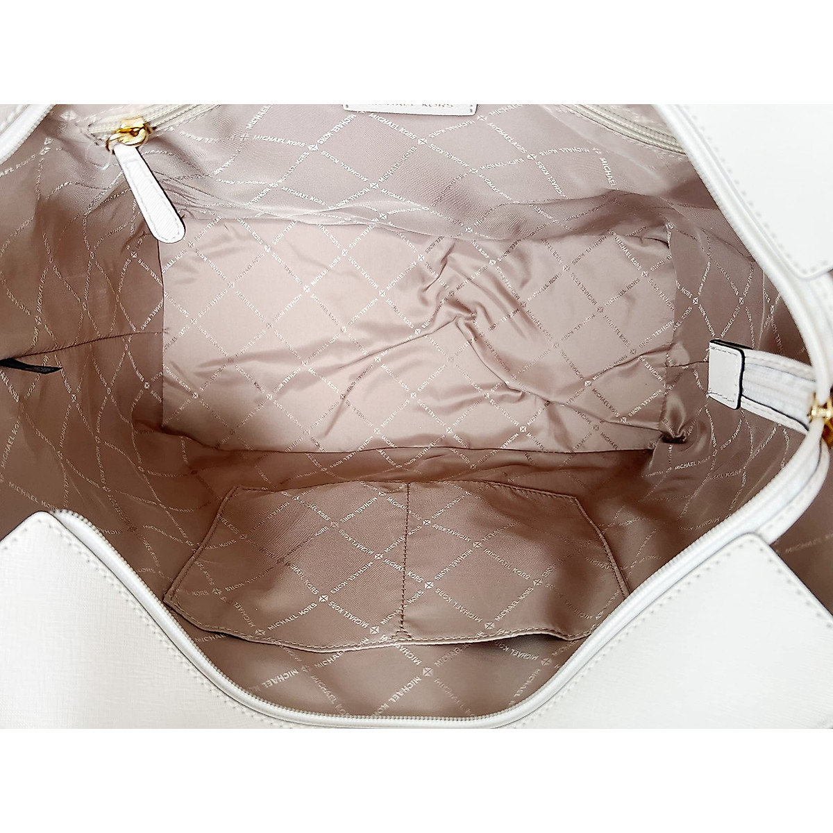 Michael Kors Gilly Large Jet Set Drawstring Top Zip Tote (Light Cream Multi MK)