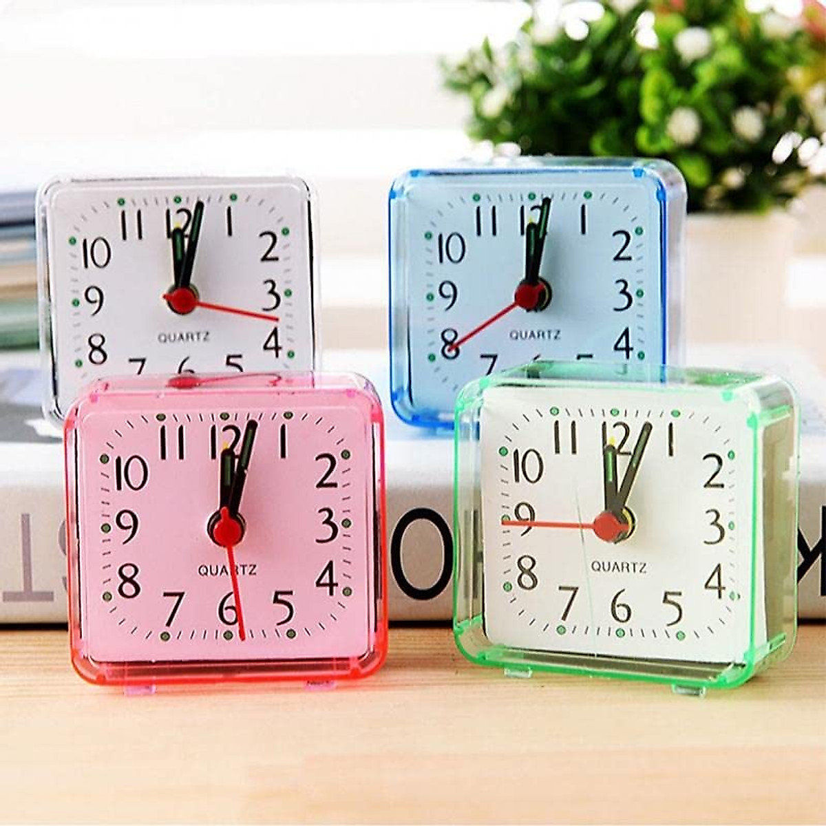 N/A Silent Alarm Clock Night Light Bedroom Bedside Office Small Alarm Clock Need Battery Loud Twin Bell Quartz Clock Alarm (Color : D, Size : 6.1 * 5.5 * 2.7cm)