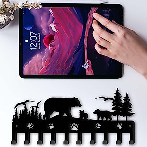 SUPERDANT Bears Metal Key Holder Forest Animal Decorative 10 Hook Key Rack Organizer Wall Mounted Rack Hooks Trees Kitchen Decor Personalized Key Hanger for Farmhouse Wall Front Door