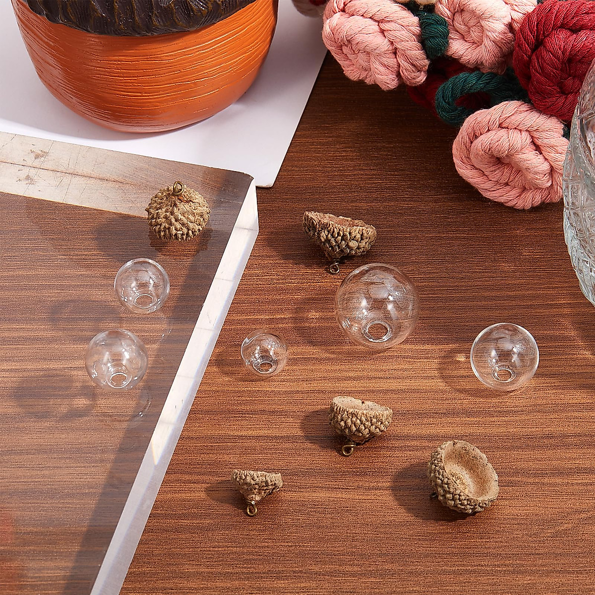 CHGCRAFT 5 Sets 5 Style Acorn Glass Ball Pendants Empty Clear Glass Globe Vial Pendants Wish Bottle Charms with Caps for Necklace Earring Making, Length 26mm to 40mm