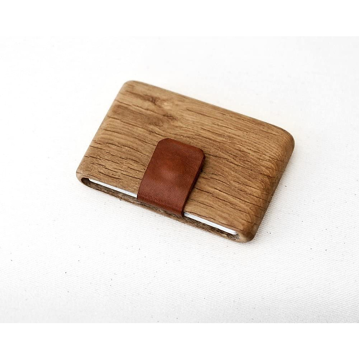 IPPINKA Wood Wallet, Oak Wood with Leather Pull-Out Strap, Minimalist Wallet for Men or Women, Slim Card and Money Bill Holder