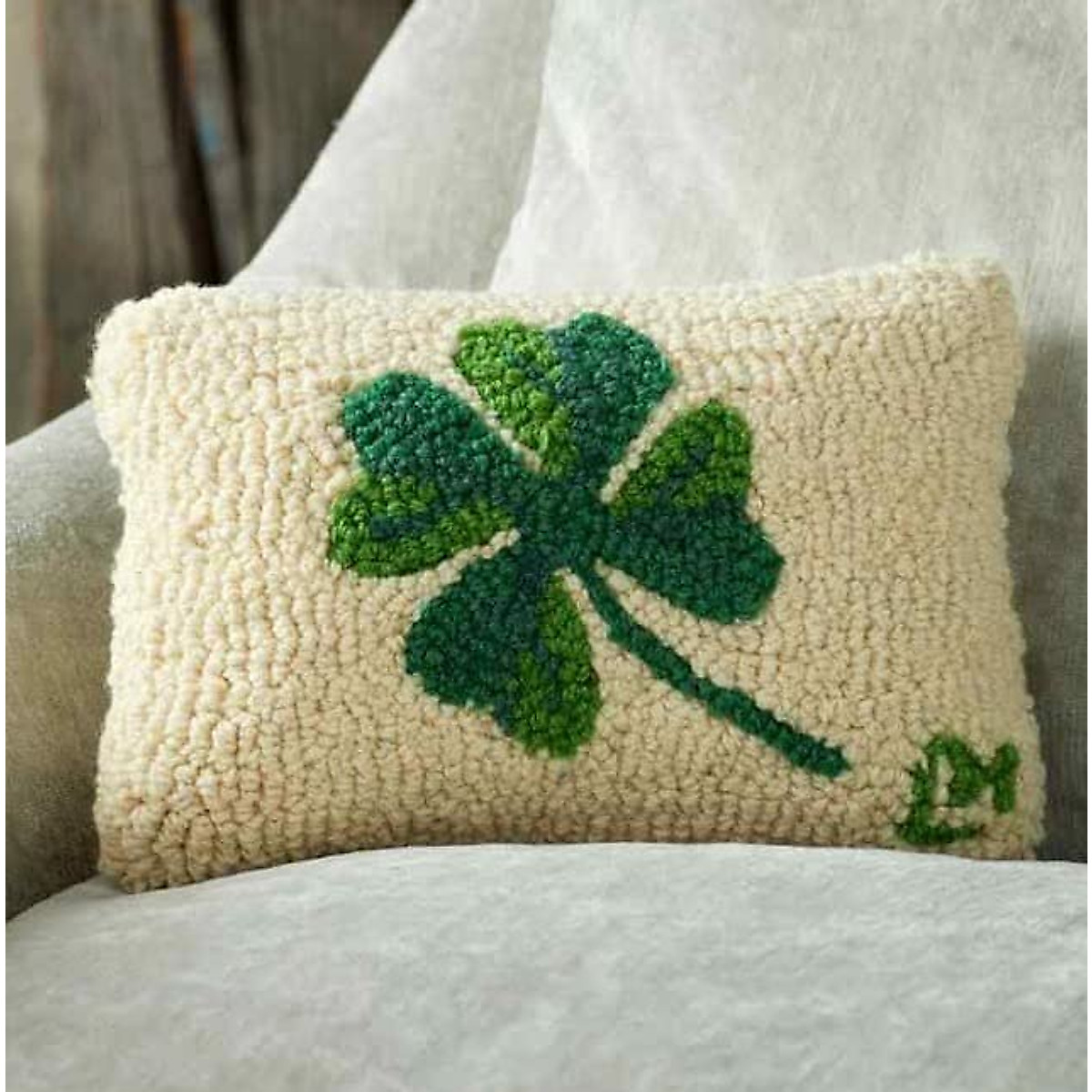 Chandler 4 Corners Artist-Designed Shamrock Hand-Hooked Wool Decorative Throw Pillow (8” x 12”)