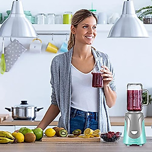 Ovente Electric Personal Portable Blender, 18 Ounce Drink Mixer, Frozen Margarita, Shake & Smoothie Maker, Glass Jar with Stainless Steel Blades and 300-Watt Base, Compact BPA-Free, Turquoise BLH1002T