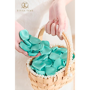 TINGE TIME 300pcs Silk Rose Petals Teal Green Heart Flower Petals for Wedding Flower Girl Basket Aisle Scatter Dinner Table Centerpieces Party Confetti Bridal Shower Romantic Night Decoration