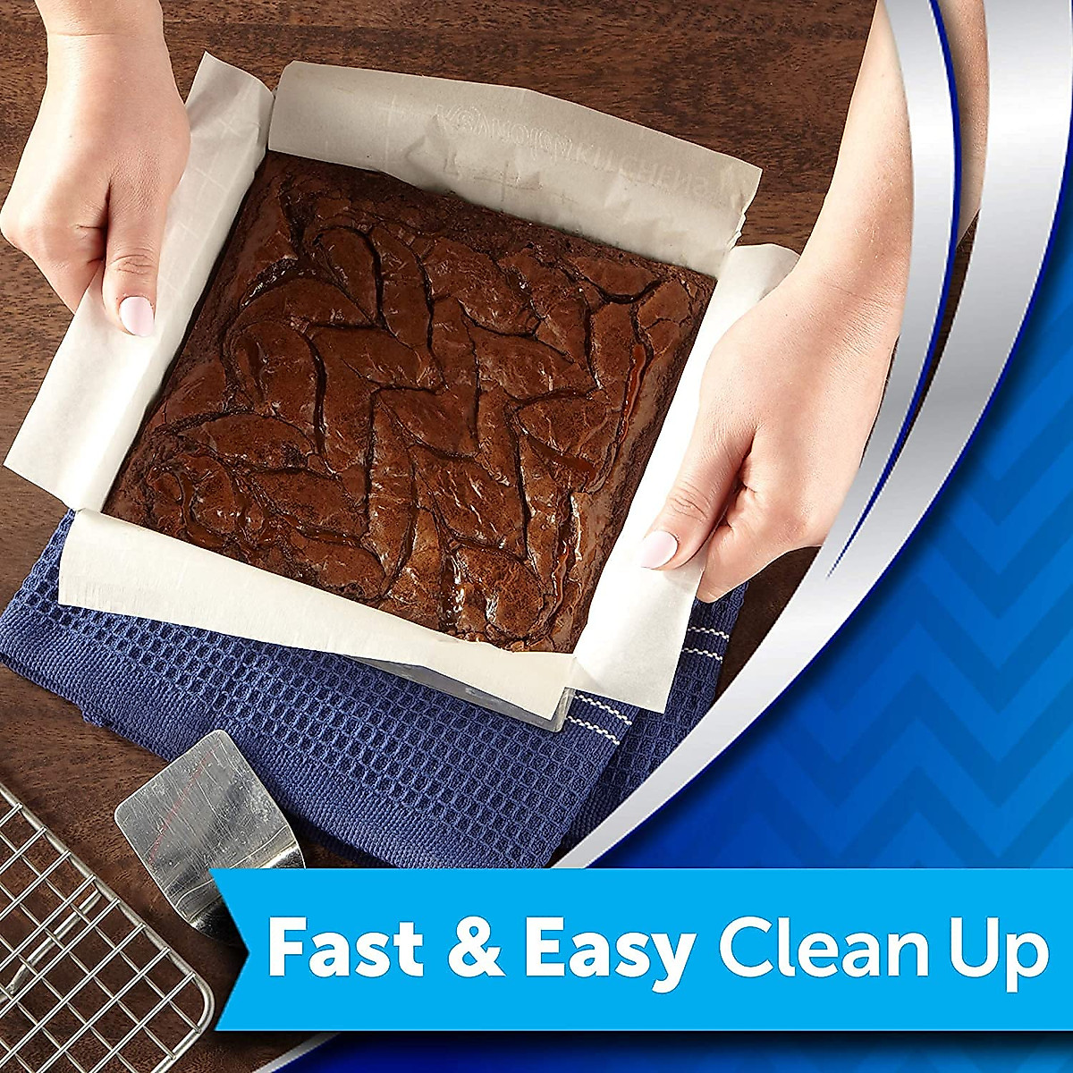 Reynolds Kitchens Cookie Baking Sheets, Pre-Cut Parchment Paper (22 Sheets, Pack of 2)