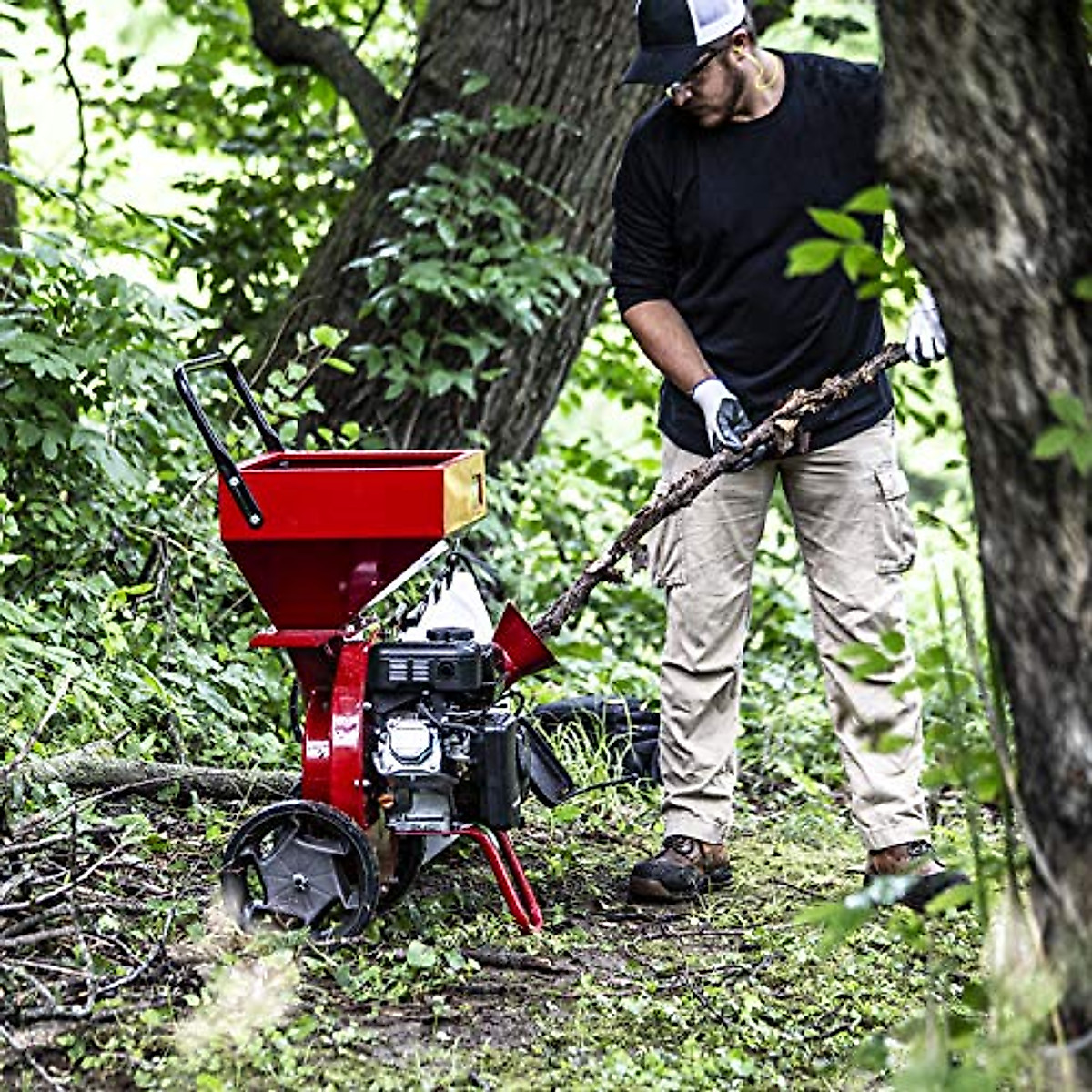 Earthquake Chipper Shredder K33,33964 Heavy Duty 301cc, 4 Cycle Viper Engine, 5-Year Warranty, Dock-and-Lock Debris Bag, 3" Max Wood Diameter Capacity, Red