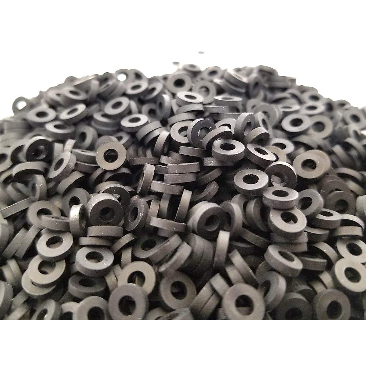 (100 Pack) Tiny Electronics Rubber Washers - for use with Various Circuit Boards and Raspberry Pi