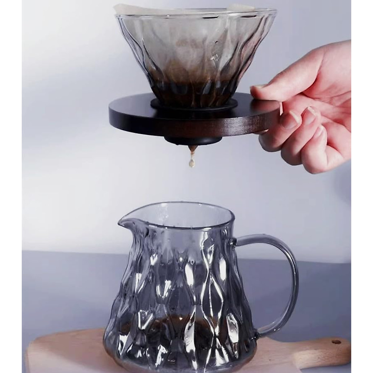 HYAXGM Pour Over Coffee Maker, 20oz/600ML Glass Carafe with Glass Coffee V60 Paper Filter 100 Sheets，Glass Pour Over Coffee Dripper With Wooden Base Stand，Drip Coffee Maker Set for Home or Office