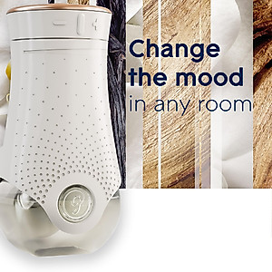 Glade PlugIns Refills Air Freshener, Scented and Essential Oils for Home and Bathroom, Sheer Vanilla Embrace, 1.34 Oz, 2 Count