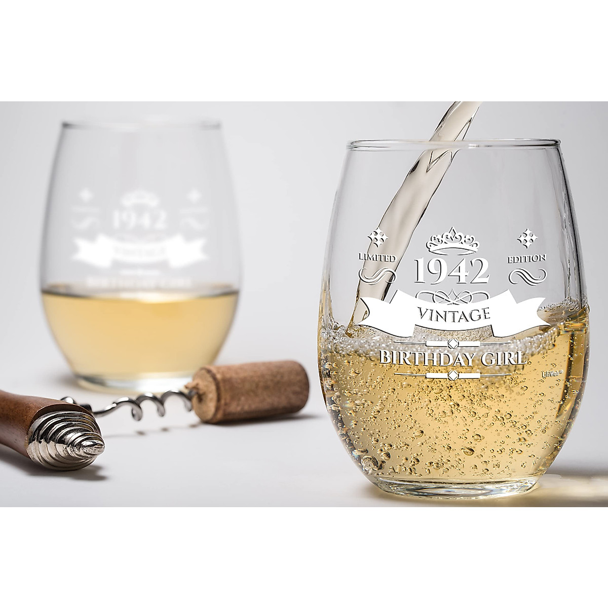 82nd Birthday Gifts for Women 1942 - Wine Glass, Best Friend Birthday Gifts for Woman Happy Birthday Gift for Women Turning 82 Years Old, 82nd Birthday Gift Ideas for Woman, Funny Birthday Presents