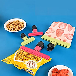 Akuzedos Chip Clips, 8 Heavy Duty Pack Food Clips, Bag Clips for Food Storage with Air Tight Seal Grip (4 Large and 4 Small)