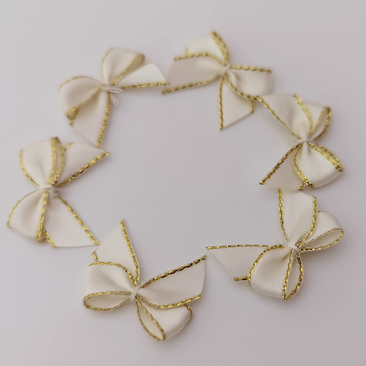 Micomon 50pcs 1.2-Inch Mini Ribbon Bows for Crafts Small Ivory Bows Christmas Decoration Embalishement Scrapbooking(Ivory)