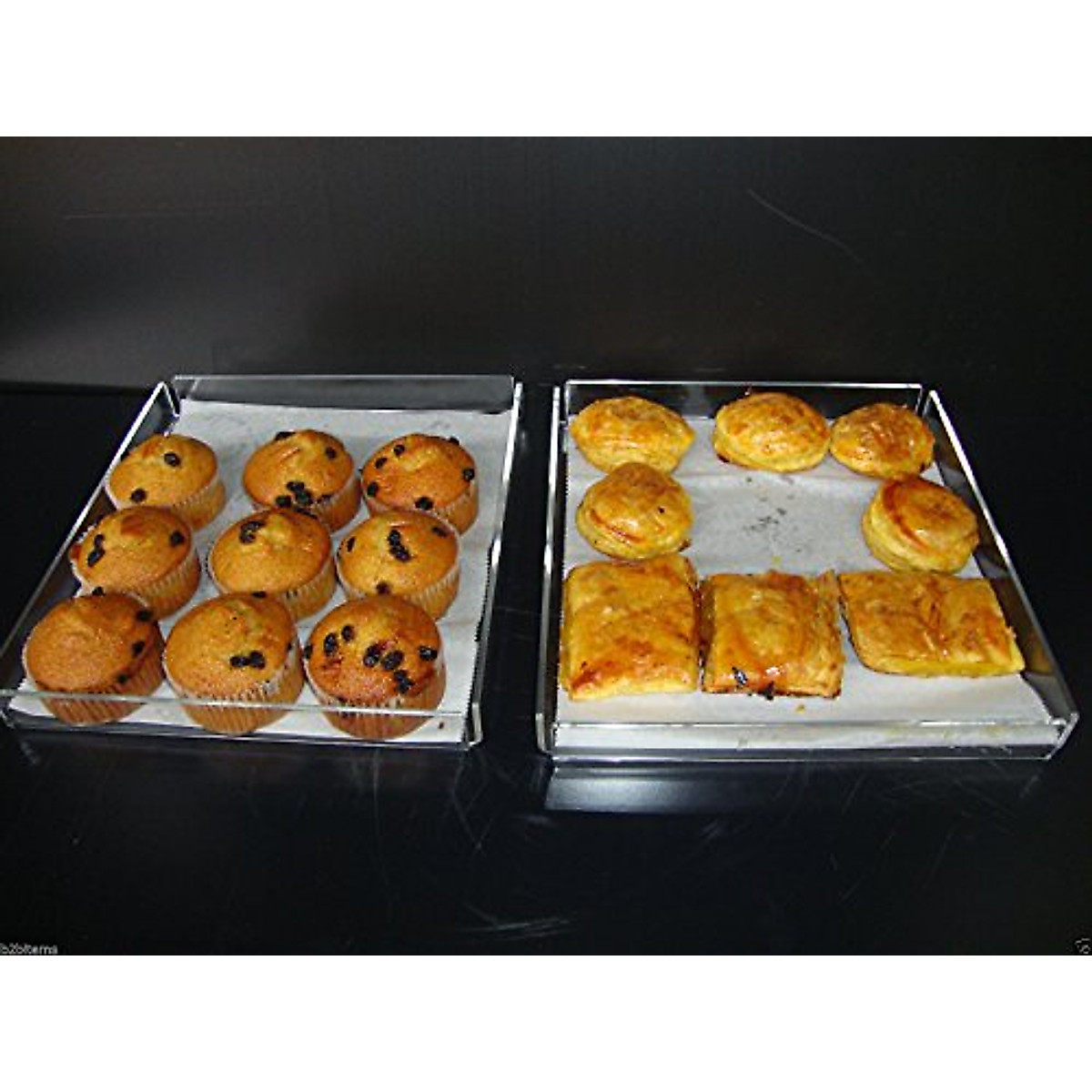 Displays2buy Acrylic Pastry Bakery Donut Bagels Cookie Display Case w/3 trays