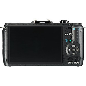Pentax Q7 12.4 MP Mirrorless Digital Camera with 3-Inch LCD and 5-15mm Lens (Black) (OLD MODEL)