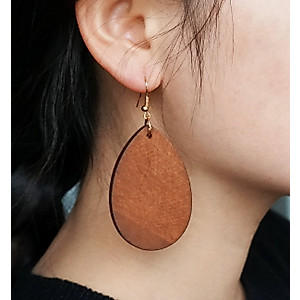 Wowanoo 2pcs Wood Earrings Natural Wooden Teardrop Earrings Geometric Lightweight Drop Earrings for Women DroBrown