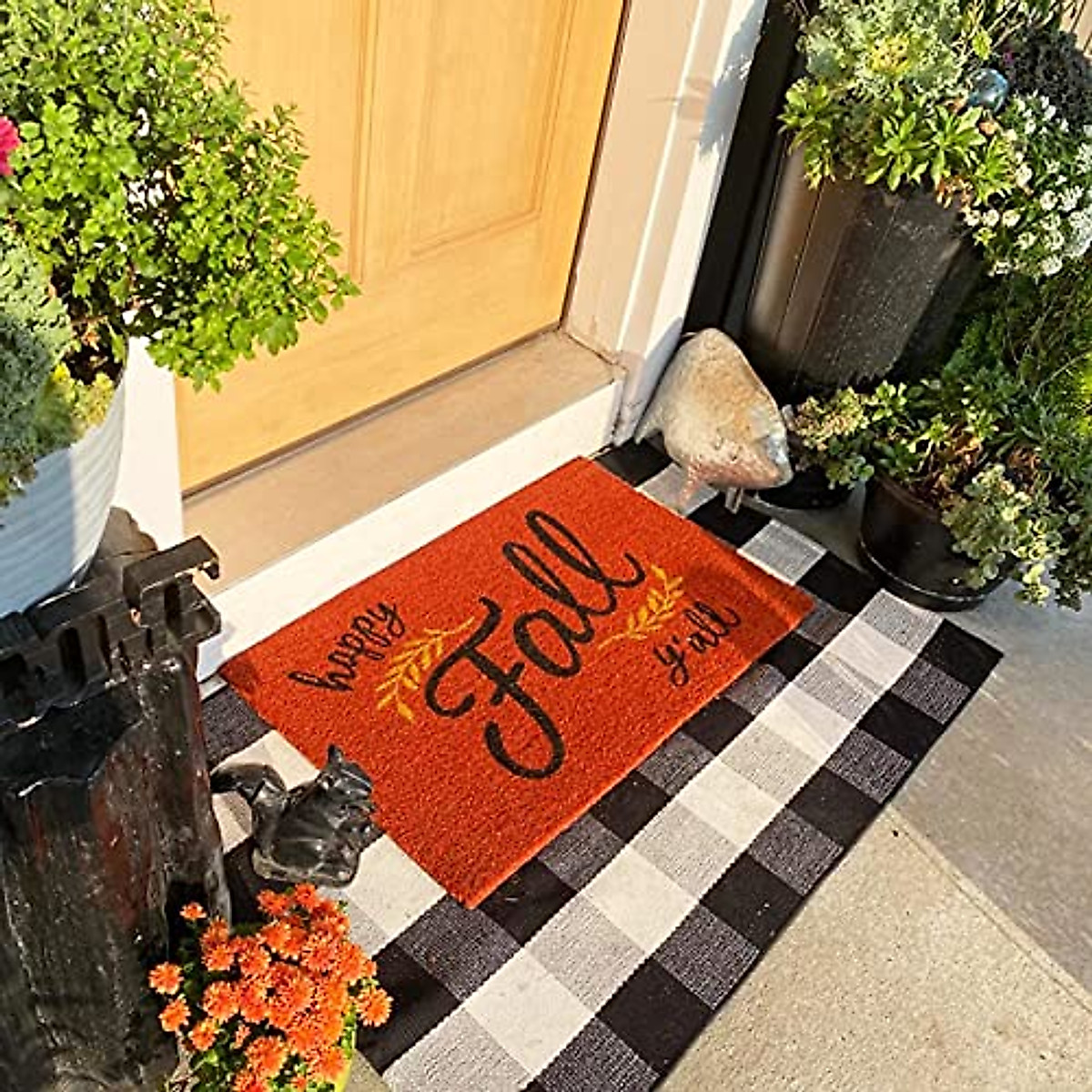 SEEKSEE Buffalo Plaid Outdoor Fall Rug 27.5“X43” Checkered Area Rug Black and White Runner Rug Washable Doormat Cotton Boho Bedroom Rug for Kitchen Entryway Hallway Front Door Farmhouse Living Room