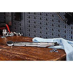 Amazon Basics 1/4-Inch Drive Click Torque Wrench - 35-200 in.-lb, 3.95-22.5 Nm