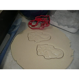 YNGLLC LIGHTNING MCQUEEN RACE CAR CARS CARTOON CHARACTER SPECIAL OCCASION COOKIE CUTTER BAKING TOOL 3D PRINTED MADE IN USA PR2293, Red