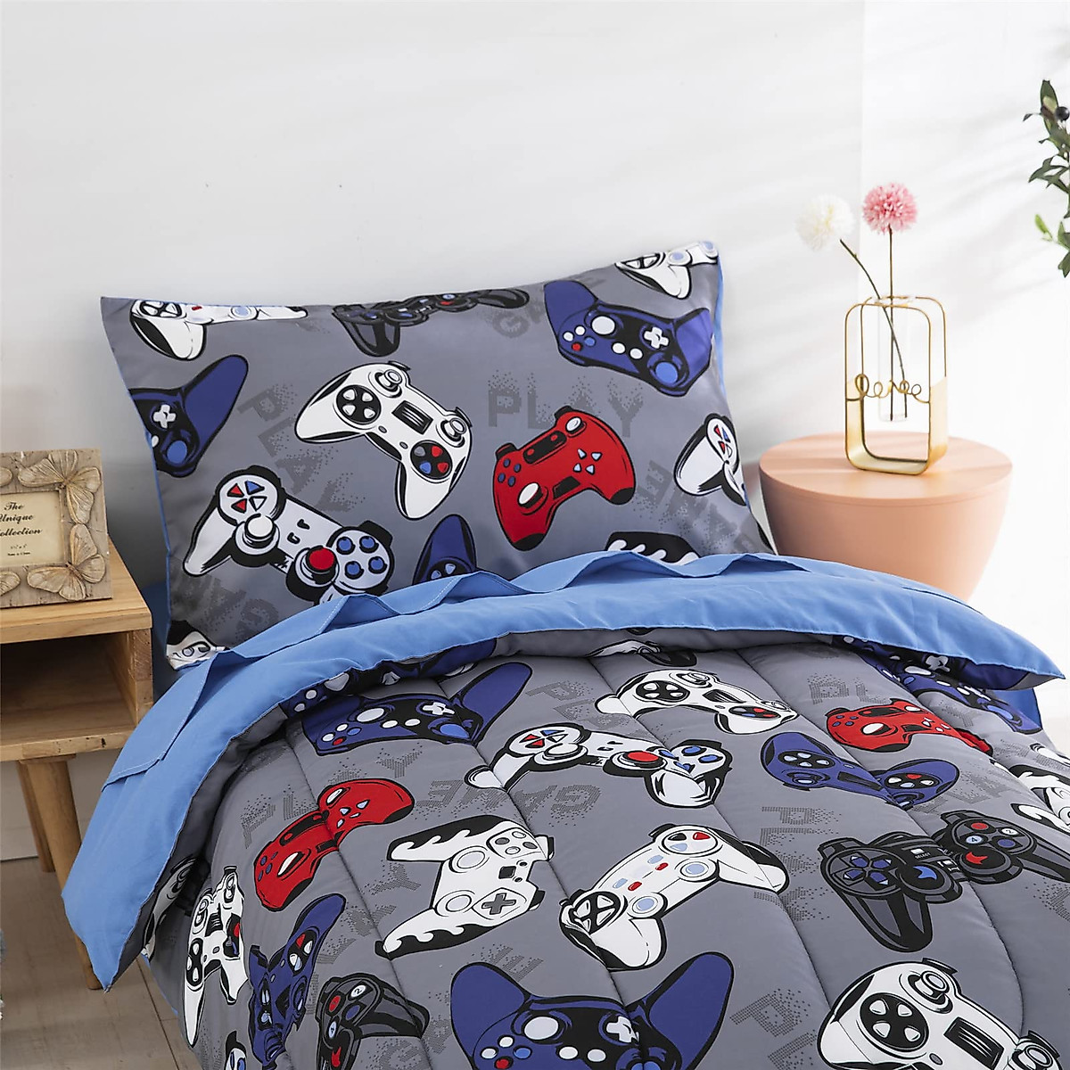 SEISYUKU Toddler Bedding Set 4 Pieces - Toddler Comforter Sets - Gamer Beddng Set for Boys and Girls - Includes 1 Comforter, 1 Flat Sheet, 1 Fitted Sheet and 1 Pillow Case