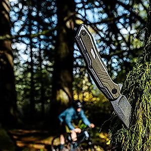 Kershaw Salvage Pocket Knife, Assisted Opening with 2.9 inch Reverse Tanto Blade, Stainless Steel, Deep Carry Pocketclip,Green