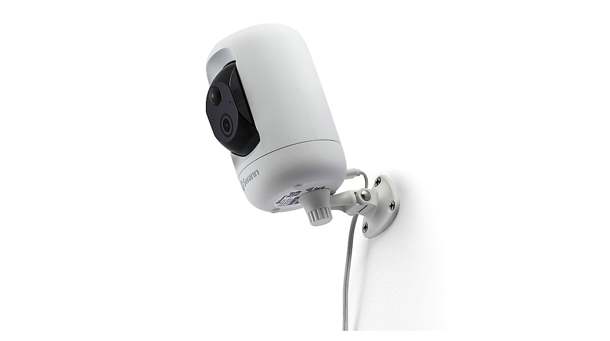 Swann 1080p HD Wi-Fi Security Camera - Remote Control