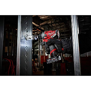 Milwaukee 2504-21 M12 FUEL CP Brushless Lithium-Ion 1/2 in. Cordless Hammer Drill Driver Kit (2 Ah)