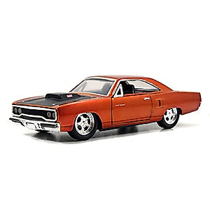 Fast & Furious 1:24 Dom's Plymouth Road Runner Die-cast Car, Toys for Kids and Adults(Copper)