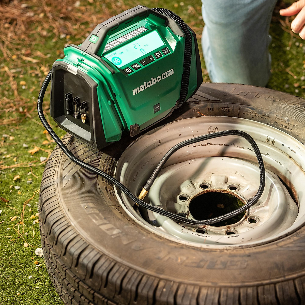 Metabo HPT 18V MultiVolt™ Cordless Dual Function Inflator, Tool Only - No Battery, Portable Air Compressor, UP18DAQ4