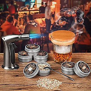 Whiskey Smoker Kit with Torch,Cocktail Smoker,Bourbon Smoker Kit, Old Fashioned Smoker Infuser Kit with 6 Flavour Wood Chips, Drink Smoker Kit, Gifts for Friends, Dad, Bar Whiskey Lovers(No Butane)