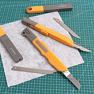 Mulwark 16PC Box Cutter Retractable Utility Knife Set - Heavy Duty Craft Knife with 10PC Sharp Snap-off 9MM 30 Degree Blades, 5PC 60 Degree Blade for Precision Cutting