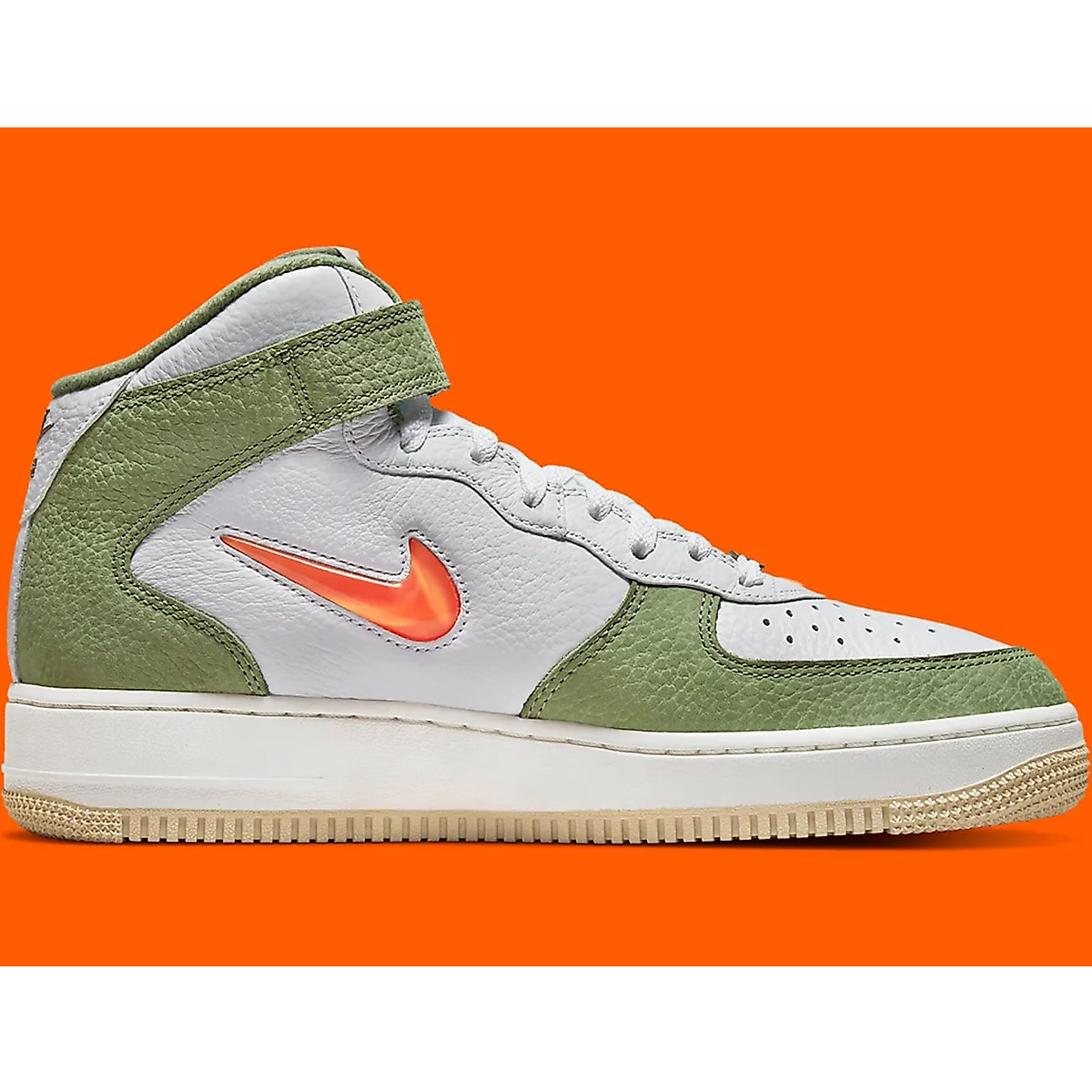 Nike mens Air Force 1 Mid Qs, White/Oil Green/Sail/Total Ora, 10