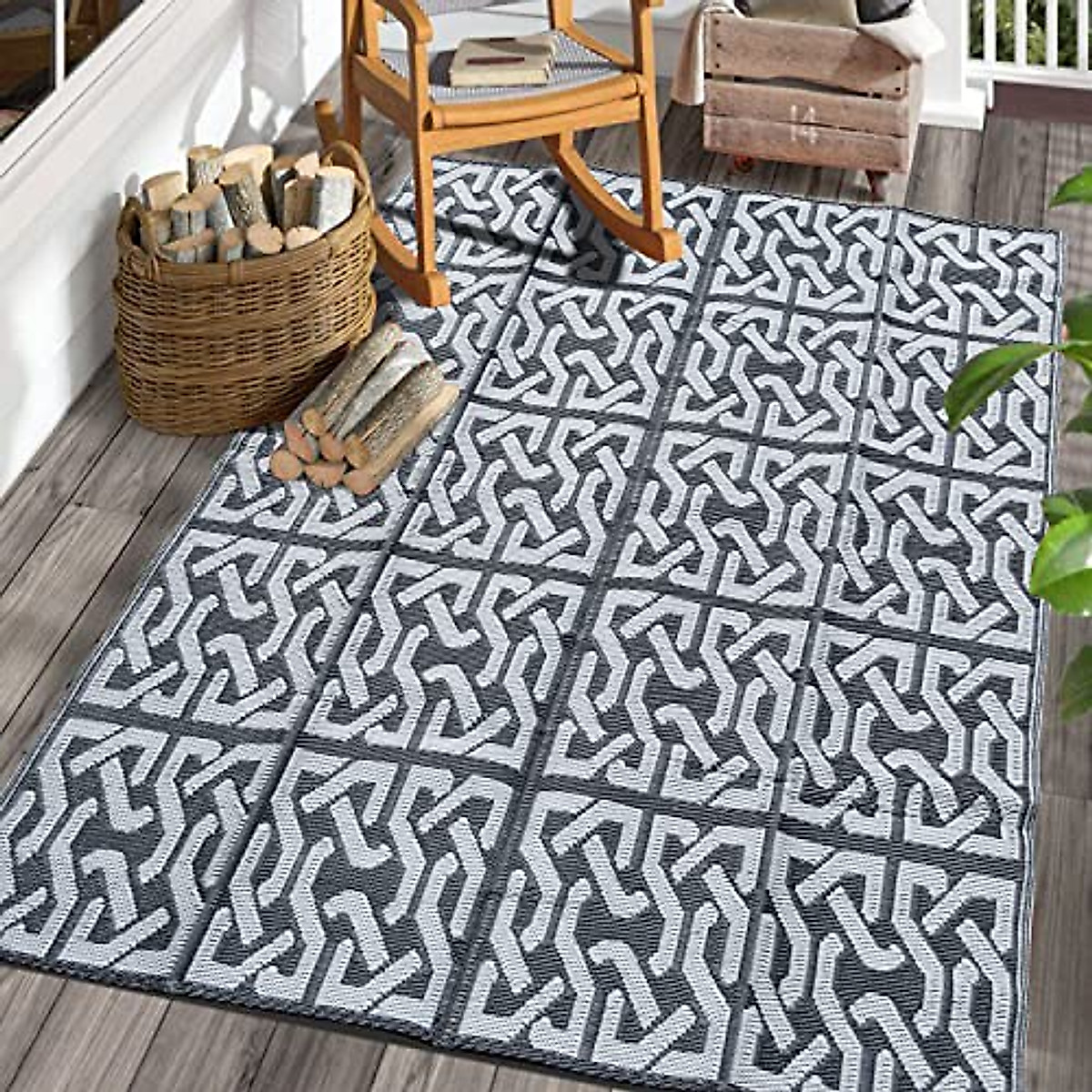 SAND MINE Reversible Mats, Plastic Straw Rug, Modern Area Rug, Large Floor Mat and Rug for Outdoors, RV, Patio, Backyard, Deck, Picnic, Beach, Trailer, Camping (5' x 8', Black & Grey)