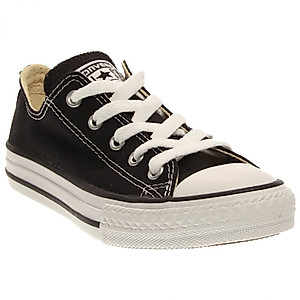 Converse Chuck Taylor All Star Lo Canvas Sneaker,Black,size Youth US 2