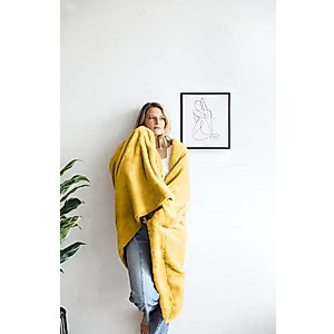 Faux Fur Throw Blanket - Warm & Cozy Throw Blanket for Couch, Bed, Sofa - Gold/Mustard Throw Blanket for Home Décor - Double Sided, Ultra Soft Throw Blanket