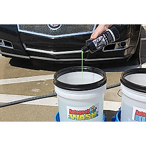 BLACKFIRE Wash & Wax (32 oz)