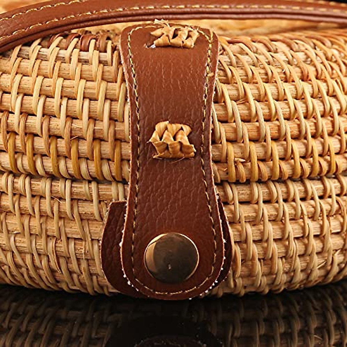 Daisy Lucky W Hand-woven round rattan bag PU leather shoulder strap Beach grass woven messenger women's bag Ladies Bohemian handbag Pure natural hand-made rattan woven wallet (Leather buckle)