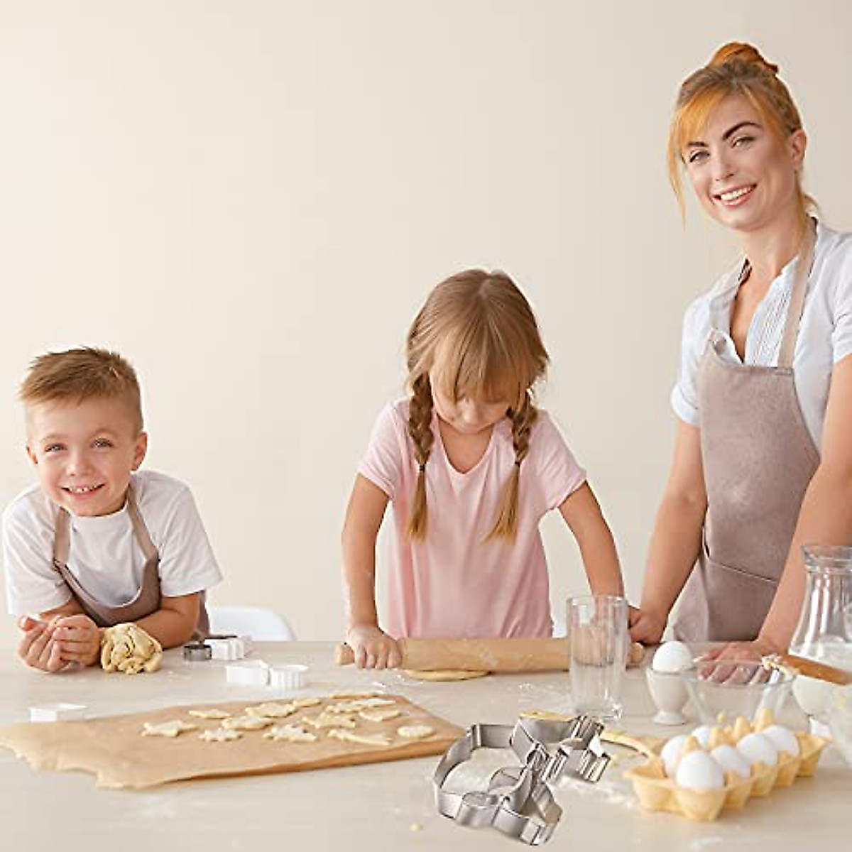 5 Pieces Cow Cookie Cutter Set, Farmhouse Cookie Cutter, 3 Different Cow Cookie Cutters, Steel Cow Head Cookie Cutter, Milk Bottle, Crossed Cookie Cutter for Biscuit and Cakes Kitchen Tool Accessories